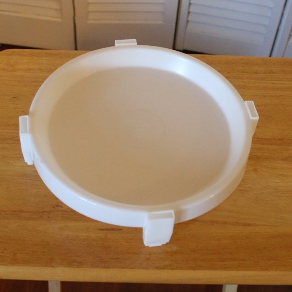 Tupperware | Kitchen | Vintage Tupperware Divide A Rack Pie Stackers ...